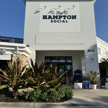 THE HAMPTON SOCIAL - NAPLES - Updated January 2025 - 666 Photos & 441 ...