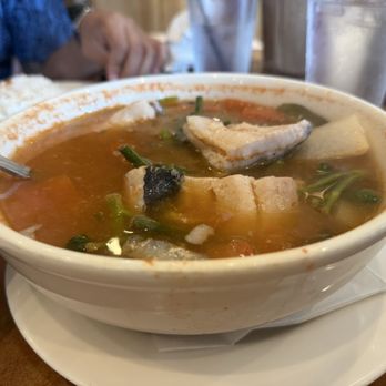 MAX’S RESTAURANT - WAIPAHU - Updated December 2025 - 1352 Photos & 490 ...