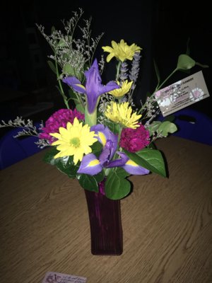 ROBYNN’S NEST FLOWERS & GIFTS - 97 Photos & 42 Reviews - 2011 E 3rd Ave ...