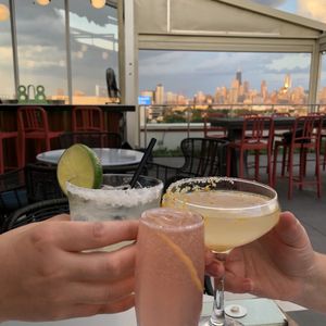 KENNEDY ROOFTOP - 157 Photos & 118 Reviews - 1551 W North Ave, Chicago ...
