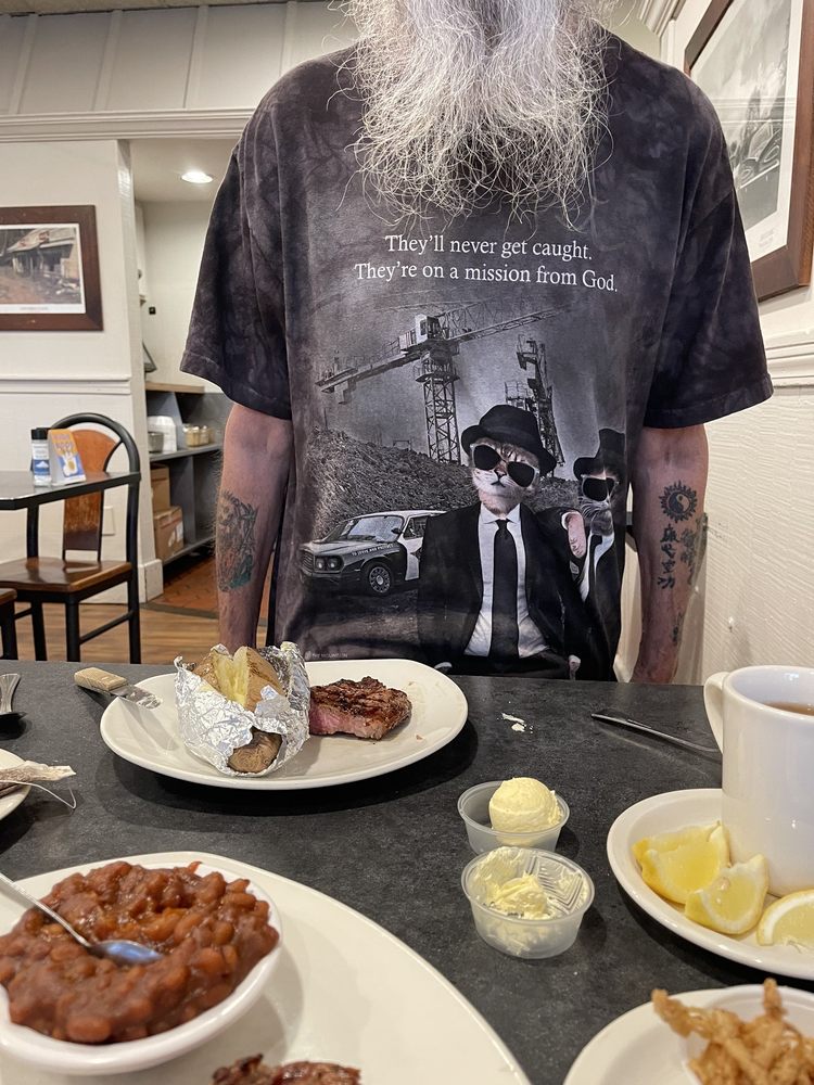 FINLEY’S GRILL & SMOKEHOUSE - Updated May 2026 - 93 Photos & 82 Reviews ...
