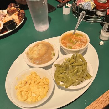 ROASTERS - Updated July 2024 - 275 Photos & 233 Reviews - 6225 Roswell ...