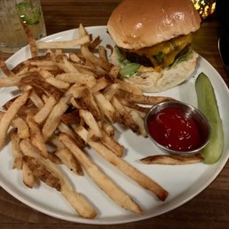 THE READING ROOM - Updated April 2025 - 259 Photos & 161 Reviews - 16 E ...
