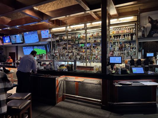 JOHN B NEIGHBOURHOOD PUB - Updated January 2026 - 122 Photos & 106 ...