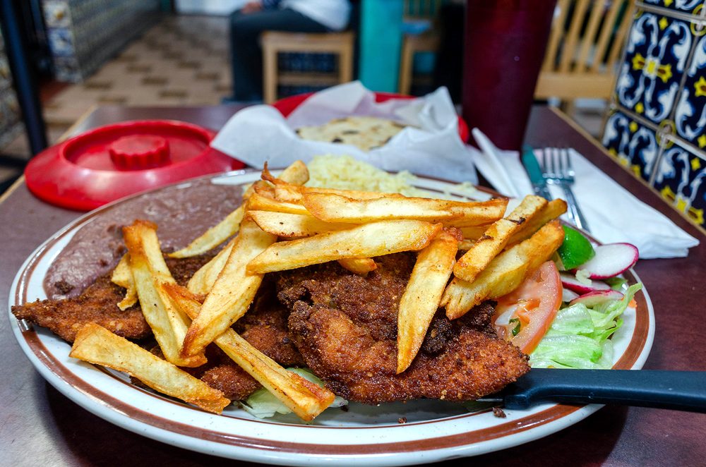 REINAS RESTAURANT - Updated July 2025 - 181 Photos & 155 Reviews - 5479 ...