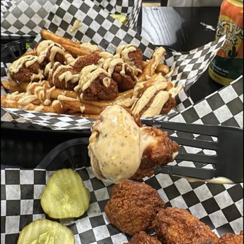 HUMBLE BIRD - 209 Photos & 299 Reviews - 10719 Burbank Blvd, Los ...