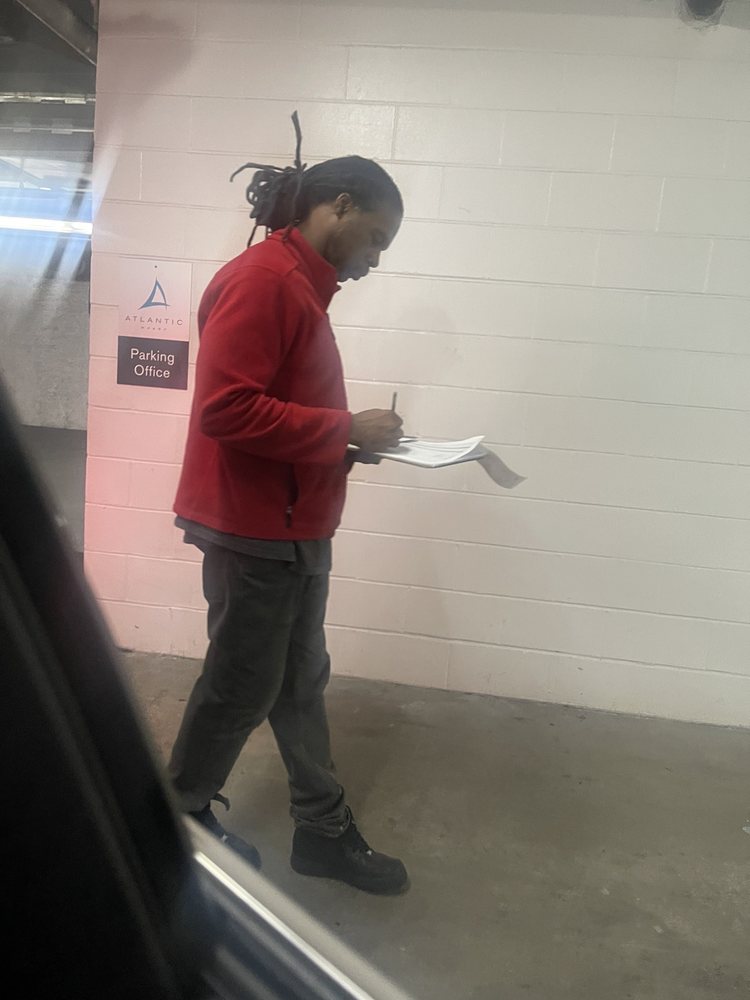 ATLANTIC WHARF GARAGE - Updated August 2024 - 11 Reviews - 280 Congress ...