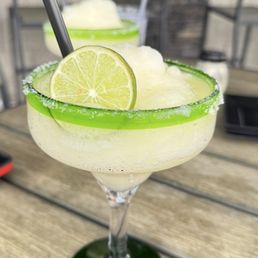 POUR BEHAVIOR - Updated December 2025 - 78 Photos & 84 Reviews - 2175 S ...