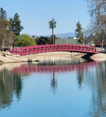 SECCOMBE LAKE PARK - Updated July 2025 - 20 Photos & 17 Reviews - 160 W ...