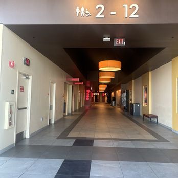 AMC NEWPARK 12 - Updated March 2025 - 817 Photos & 694 Reviews - 400 ...