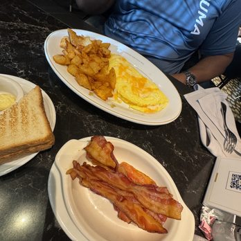 THE PRIME RIB - Updated April 2025 - 202 Photos & 98 Reviews - 900 ...