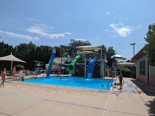 SUNSET POOL - Updated October 2025 - 12 Photos & 18 Reviews - 710 ...