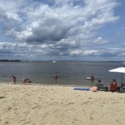 THE SANDBOX AT SEASTREAK BEACH - 49 Photos & 20 Reviews - 325 Shore Dr ...