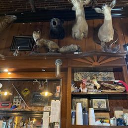 TUNE INN - Updated October 2025 - 362 Photos & 569 Reviews - 331 ...