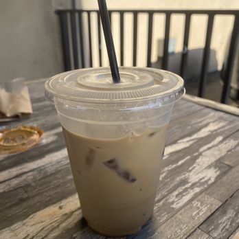 CLOVERLEAF COFFEE & BAKERY - Updated May 2025 - 929 Photos & 592 ...