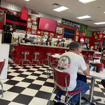 HOT ROD’S DINER - Updated May 2025 - 70 Photos & 83 Reviews - 294 N ...