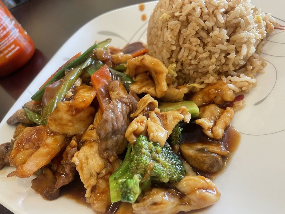 WANFU CAFE - Updated June 2024 - 56 Photos & 165 Reviews - 1441 Wirt Rd ...