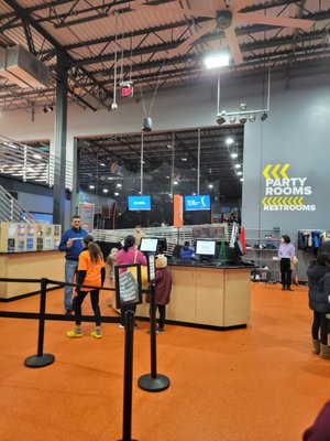 SKY ZONE TRAMPOLINE PARK - Updated April 2026 - 38 Photos & 56 Reviews ...