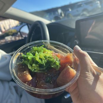 TAMURA’S MARKET WAILUKU - Updated October 2025 - 383 Photos & 77 ...