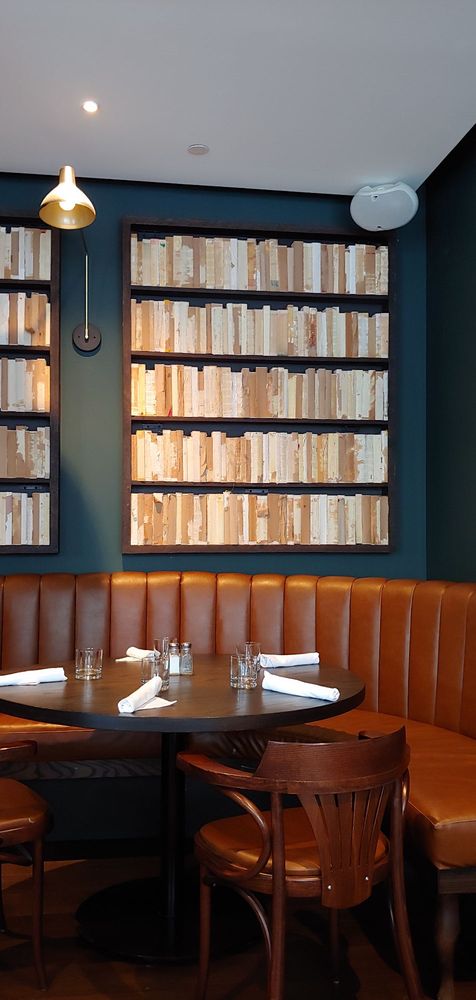 THE FORTUNATE FOX - 35 Photos & 26 Reviews - Bars - 280 Bloor Street W ...