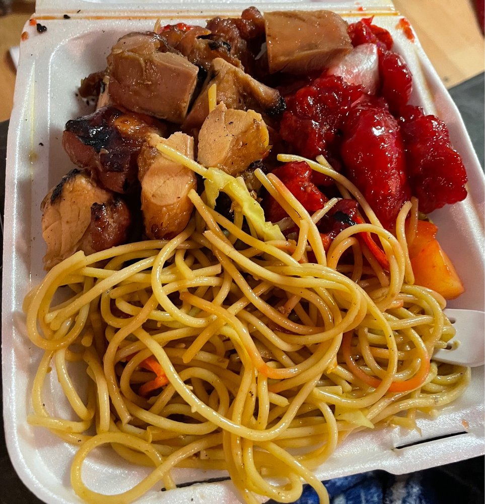 FAMOUS WOK - Updated October 2025 - 14 Reviews - 800 E Dimond Blvd ...