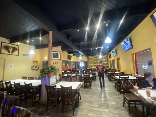 CRAWFISH NOODLE & GRILL - Updated December 2025 - 439 Photos & 494 ...