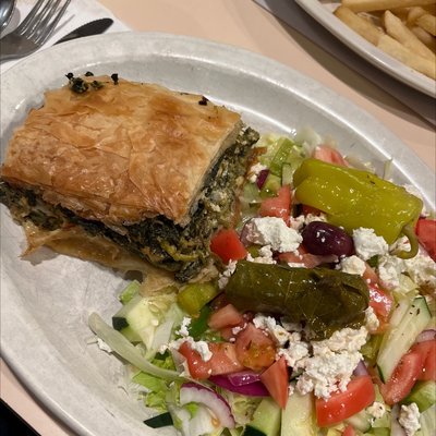 LIGHTHOUSE RESTAURANT - 54 Photos & 69 Reviews - 669 Broadway, Bayonne ...