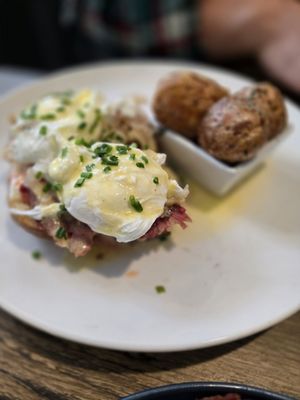 TABLE 33 - Updated December 2025 - 492 Photos & 409 Reviews - 45 W 4th ...