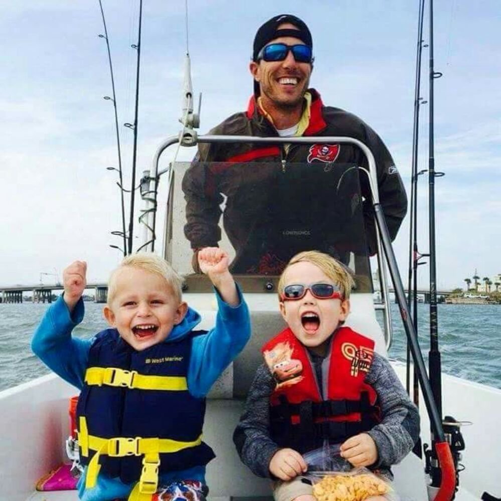 DEEP COLOR FISHING - Updated September 2025 - 50 Photos - 9600 Bay ...