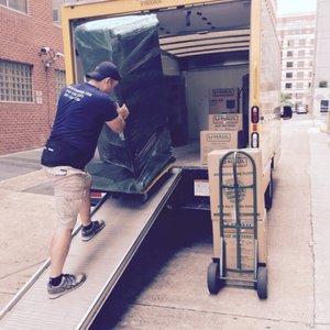 DC MOVING COMPANIES - 2500 Q St NW, Washington, District of Columbia ...