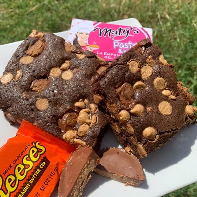 MATYS PASTRY AND MORE - Updated September 2025 - 27 Photos - 2207 N ...