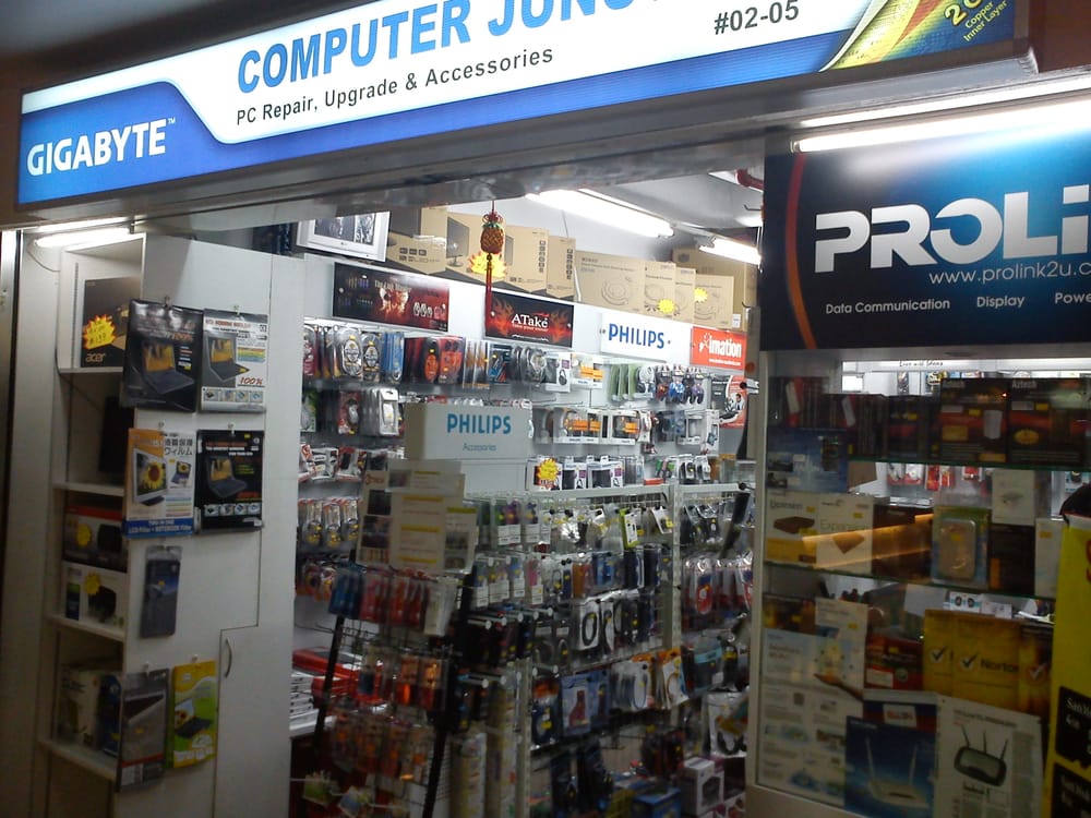 COMPUTER JUNCTION - Updated July 2025 - 30 Sembawang Dr, Singapore ...