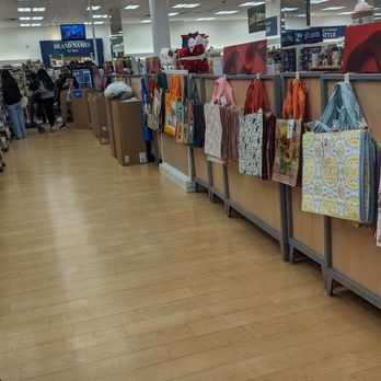 MARSHALLS - Updated January 2026 - 30 Photos & 36 Reviews - 3232 ...