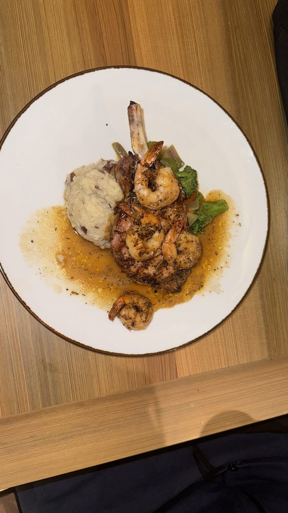 PASSÉ - 28 Photos - 101 St. Ferdinand St, Baton Rouge, Louisiana - Bars ...