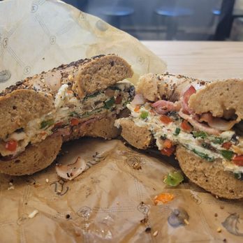ZUCKER’S BAGELS & SMOKED FISH - Updated May 2025 - 370 Photos & 864 ...