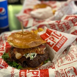 M BURGER - 153 Photos & 539 Reviews - Burgers - 161 E Huron St, Chicago ...