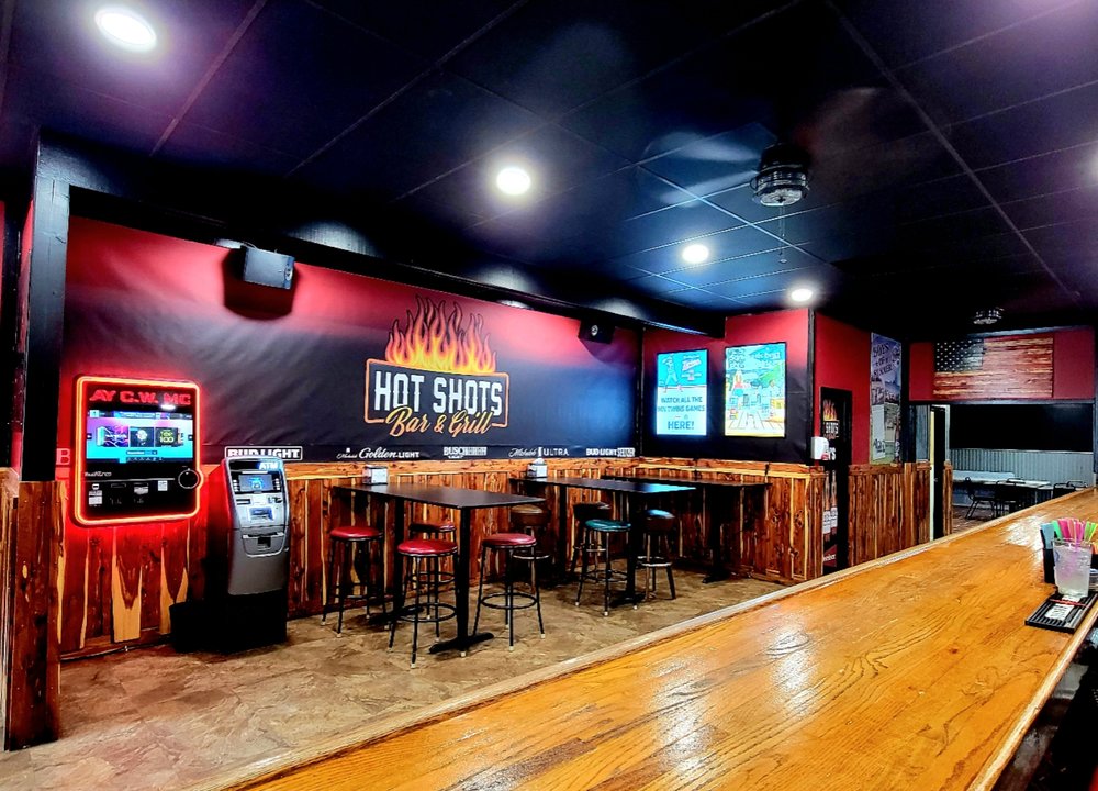 HOT SHOTS BAR & GRILL - Updated October 2025 - 611 Main St, New Munich ...