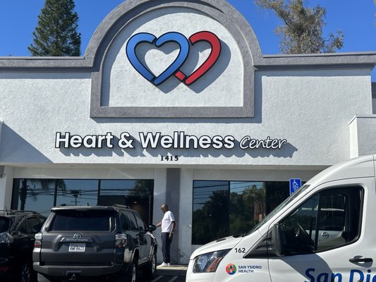 HEART & WELLNESS CENTER - Updated January 2026 - 1415 E 8th St ...