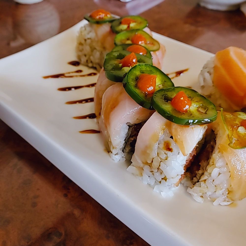 SUSHI CASTLE - 60 Photos & 50 Reviews - 729 Barranca Dr, Castle Rock ...