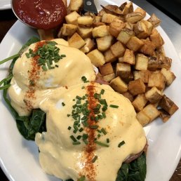 SLAPPY CAKES - Updated April 2025 - 798 Photos & 960 Reviews - 4246 SE ...