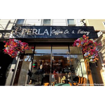 PERLA COFFEE CO & EATERY - Updated December 2025 - 161 Photos & 54 Reviews - 96 Main St ...
