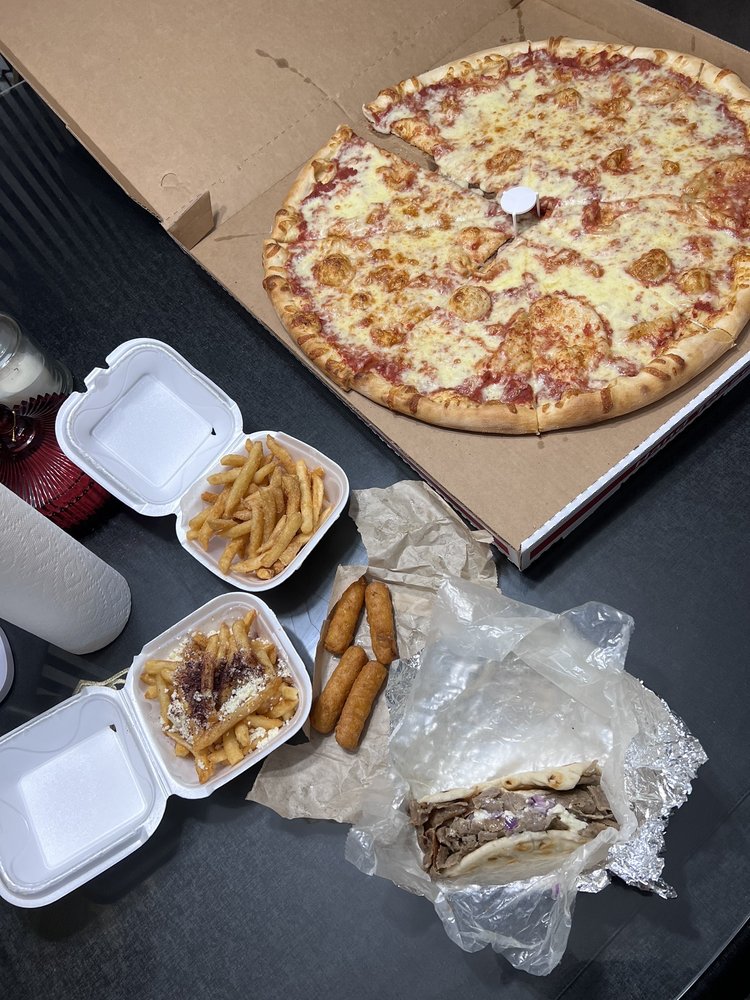 GYROS ON MAIN - Updated July 2024 - 112 Photos & 101 Reviews - 607 Main ...