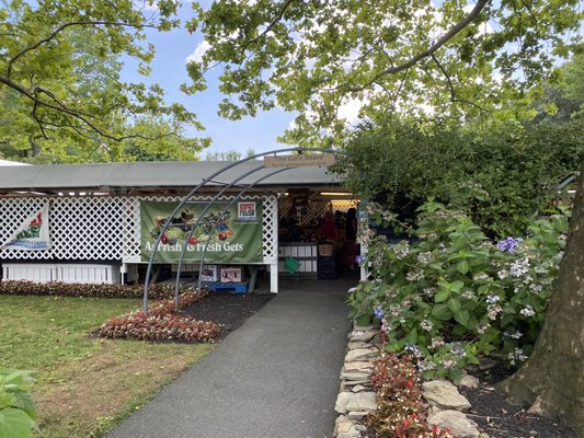 SAMAHA’S COUNTRY FARM MARKET - Updated July 2024 - 48 Photos & 30 ...