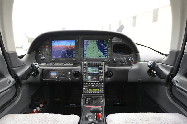 ILLINOIS AVIATION ACADEMY - Updated November 2025 - 31 Photos & 10 ...