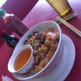 HILO RICE NOODLE SOUP RESTAURANT - Updated March 2025 - 177 Photos ...
