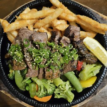 GUU WITH GARLIC - Updated July 2024 - 2740 Photos & 1071 Reviews - 1698 ...