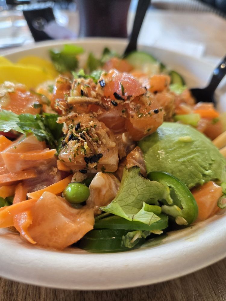 OKE POKE - Updated May 2025 - 82 Photos & 66 Reviews - 3270 California ...