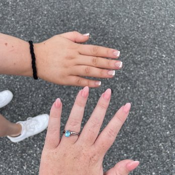 US NAILS - Updated March 2025 - 53 Photos & 22 Reviews - 954 N Saint ...