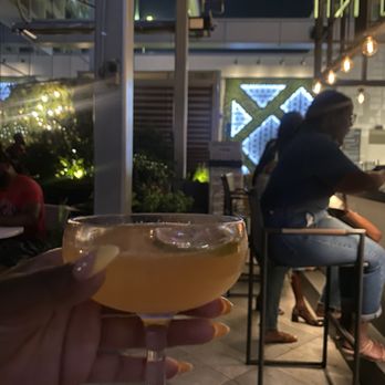 AURA ROOFTOP - Updated September 2024 - 390 Photos & 147 Reviews - 124 ...
