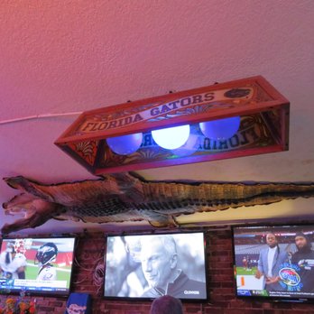 SHUCKER’S OYSTER BAR - Updated December 2025 - 10 Photos & 37 Reviews ...